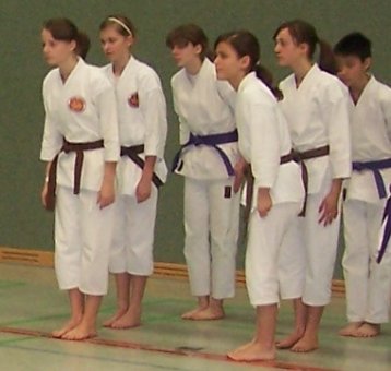 Karate-Centrum Shotokan Darmstadt - Mitteldeutsche Karate-Meisterschaft ...